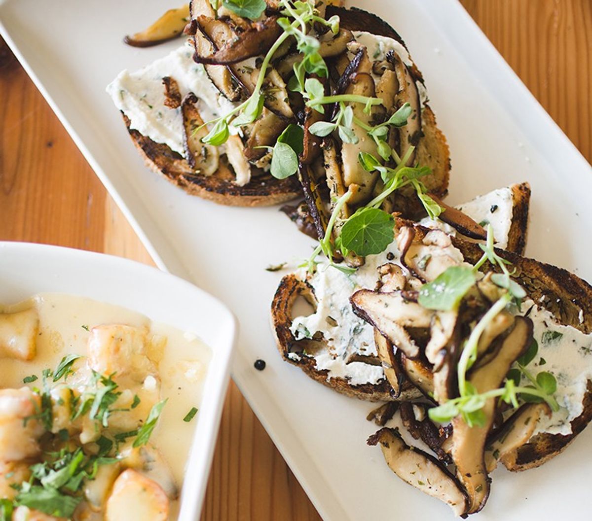 The Table - 2715 Sixth Ave. - Restaurants - Tacoma, WA - EverOut Seattle