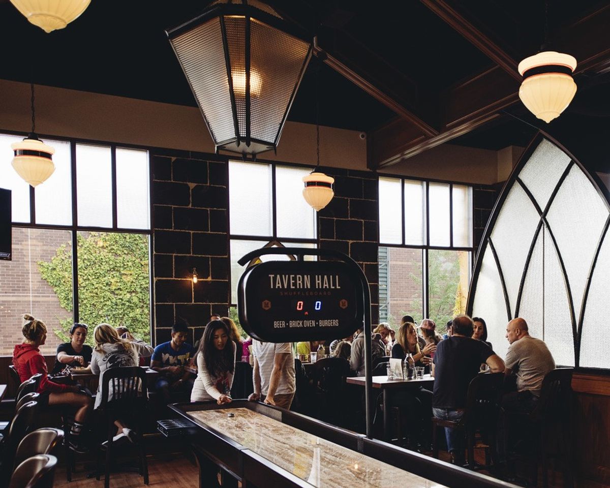 Tavern Hall - 505 Bellevue Sq - Restaurants - Bellevue, WA - EverOut ...