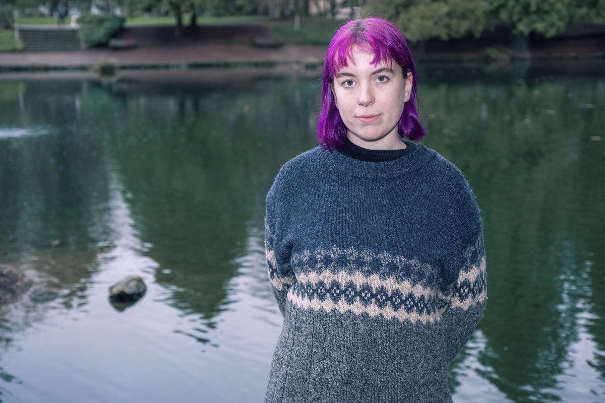 Maria Dehart, Bellows, and Diners at Turn! Turn! Turn! in Portland ...