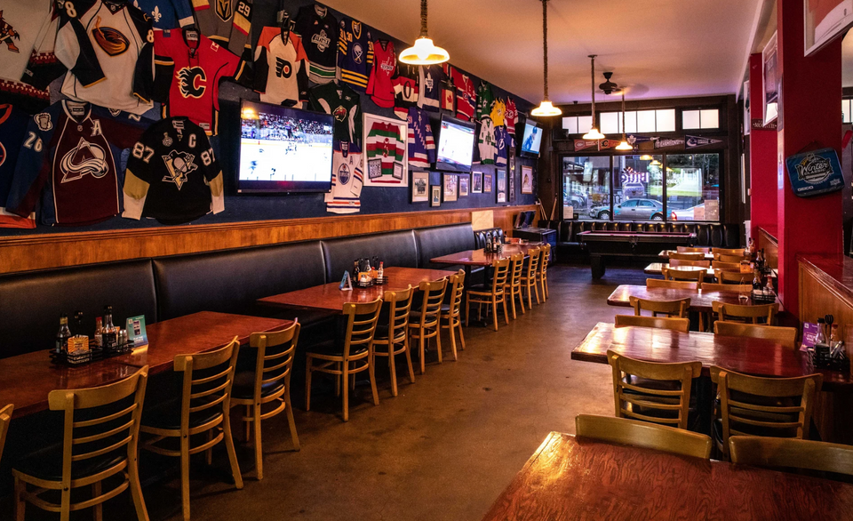 The Angry Beaver - 8412 Greenwood Ave N - Restaurants - Seattle, WA ...