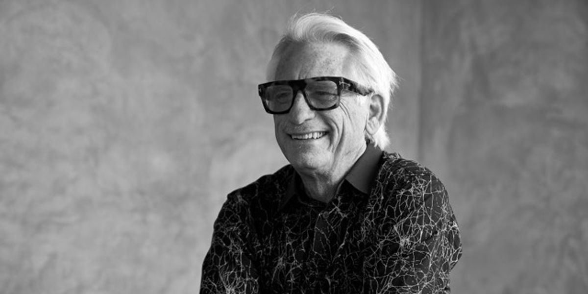 David Benoit Christmas Tribute to Charlie Brown with Courtney Fortune ...