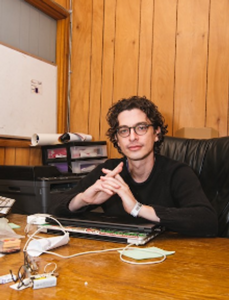 Adam Friedland at Helium Comedy Club in Portland, Oregon - Every day ...