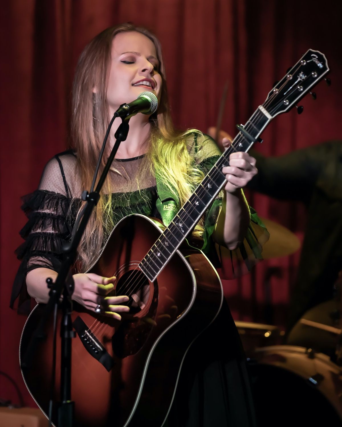 Alice Wallace, Hayley Lynn, and Ronnie Carrier at Alberta Abbey in ...