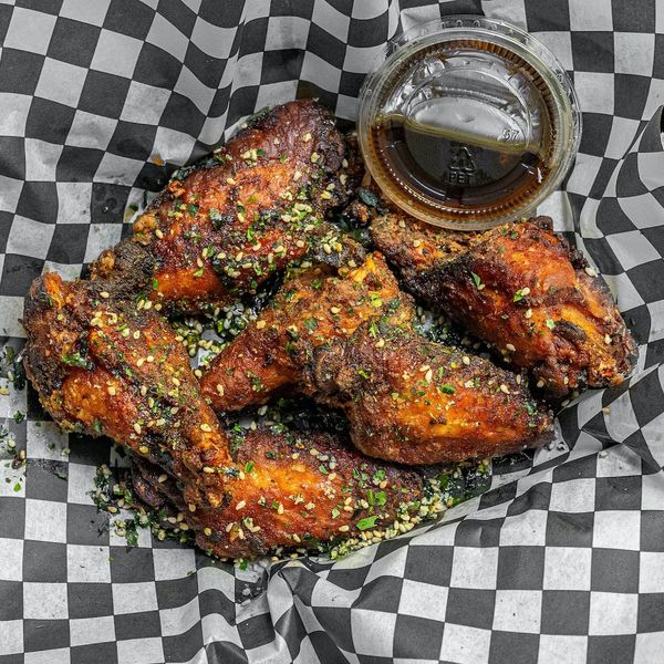 Honey Chili Adobo Wingz at Hunny Beez in Portland, OR - Multiple dates ...