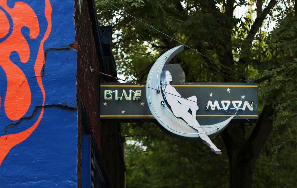 Blue Moon Tavern - 712 NE 45th St - Bars - Seattle, WA - EverOut Seattle