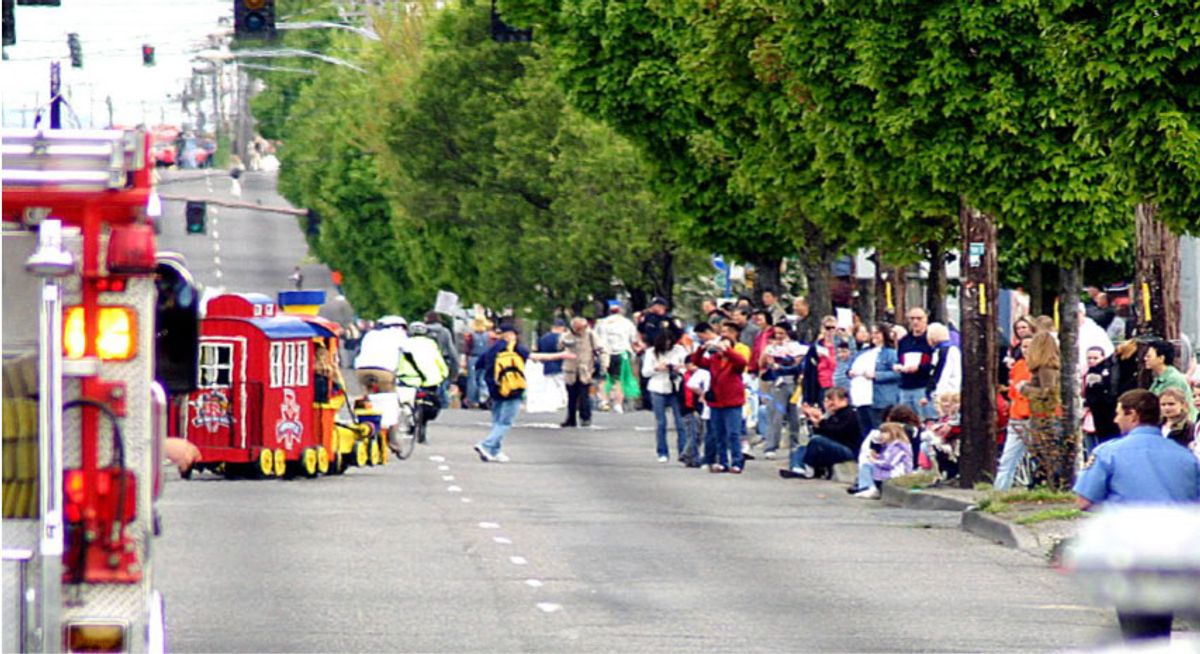 82nd Avenue of Roses Parade & Carnival at Eastport Plaza Shopping ...