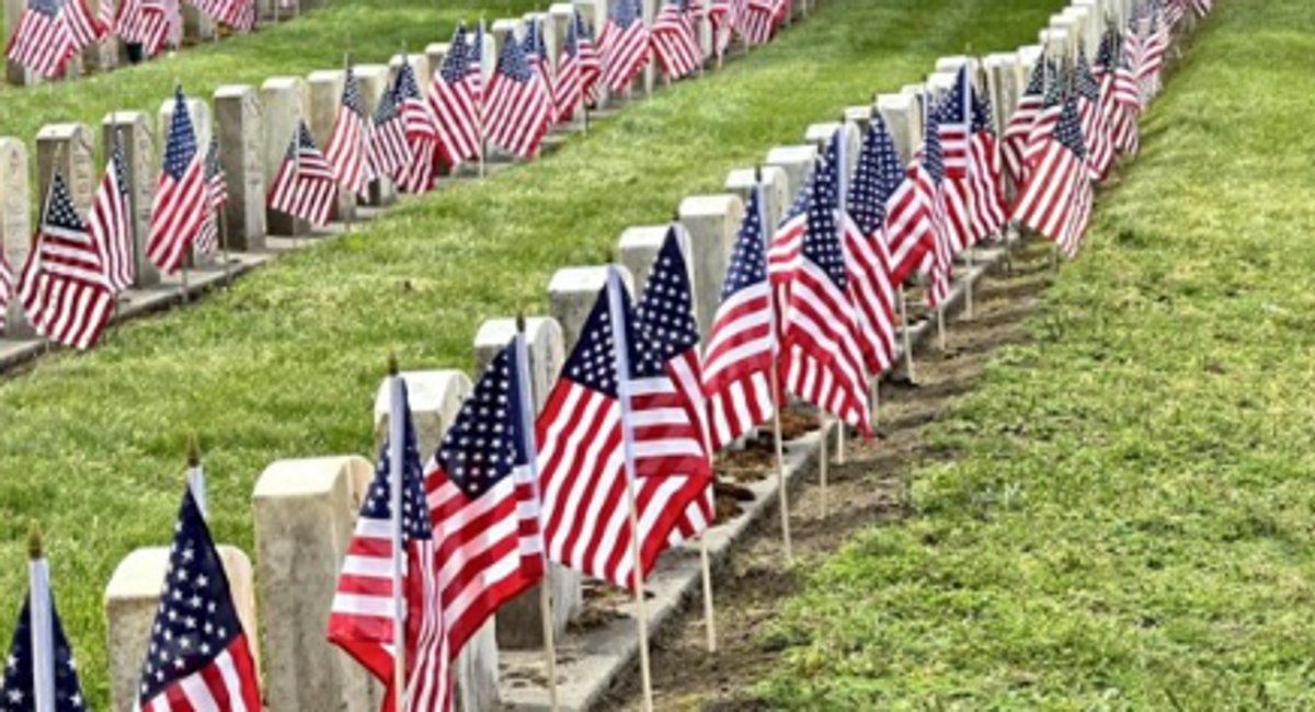 Memorial Day at Evergreen Washelli at Evergreen Washelli Memorial Park ...