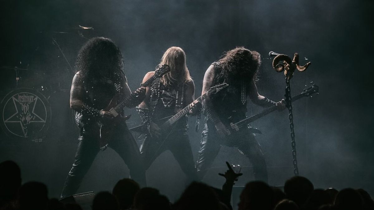 Destroyer 666 at El Corazon in Seattle, WA - Wednesday, October 1, 2025 ...