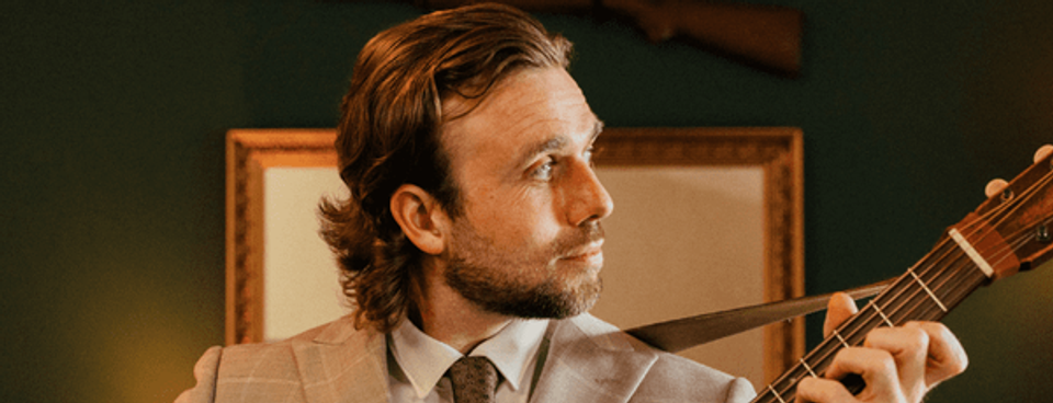 Gareth Pearson at The Rabbit Box Theatre in Seattle, WA - Wednesday ...