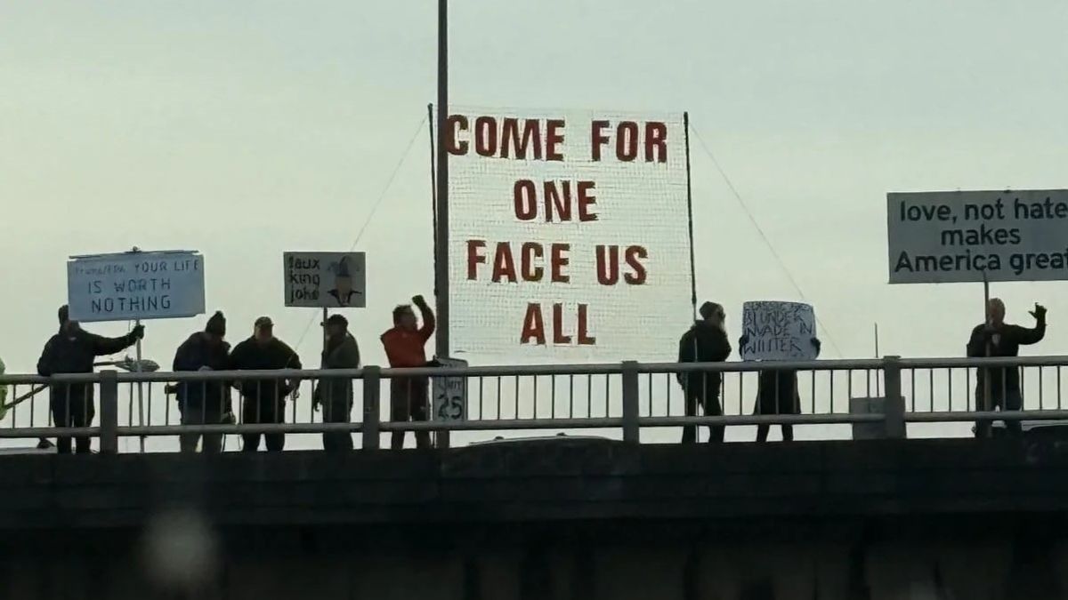 Social Justice Sundays Sign-Waving: Call Out Lawless Trump/ICE Behavior ...