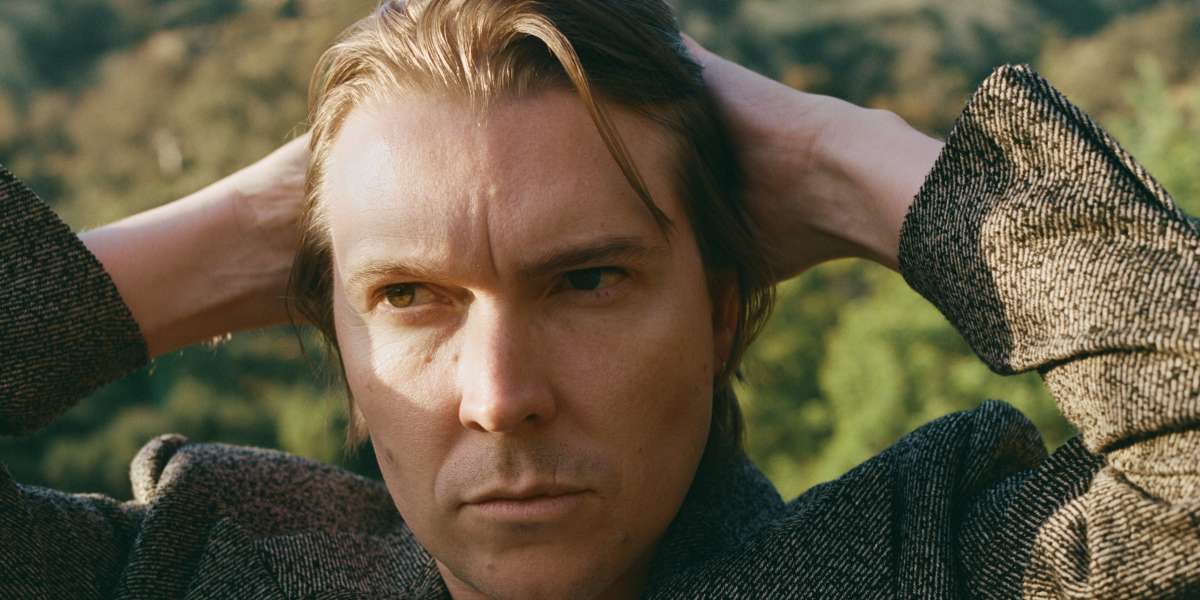Alex Cameron at Polaris Hall in Portland, Oregon - Thursday, November ...