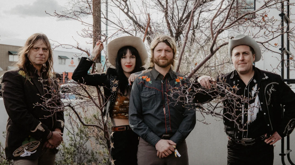 Jenny Don't & the Spurs with Jacob Weldon at The Fixin' To in Portland ...