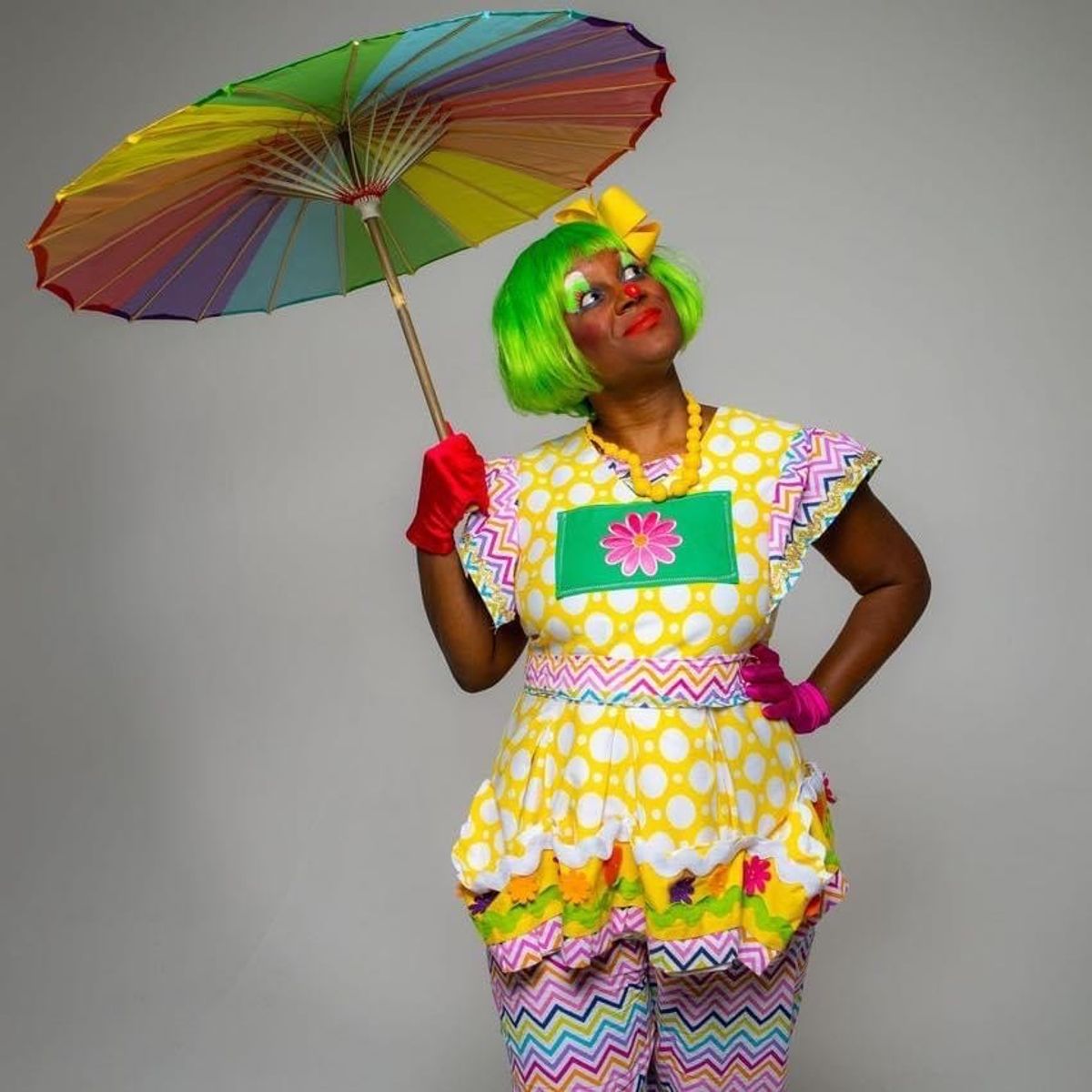 Celebrating Kwanzaa with Nikki Brown Clown at Glenn & Viola Walters ...