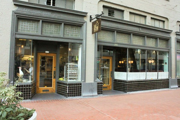 Little Bird Bistro - 215 SW 6th Ave - Restaurants - Portland, OR ...